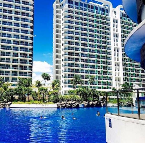 AZURE C1 with balcony wifi MULTIPLE UNITS near airport, Manila (updated ...