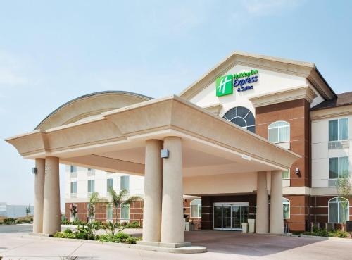 Holiday Inn Express Hotel & Suites Dinuba West, an IHG Hotel, Dinuba ...