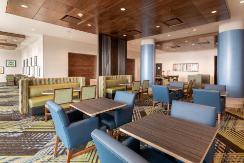 Holiday Inn Express & Suites - Saskatoon East - University, an IHG ...