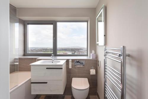 Metro Hotel Dublin Airport, Santry – Updated 2023 Prices