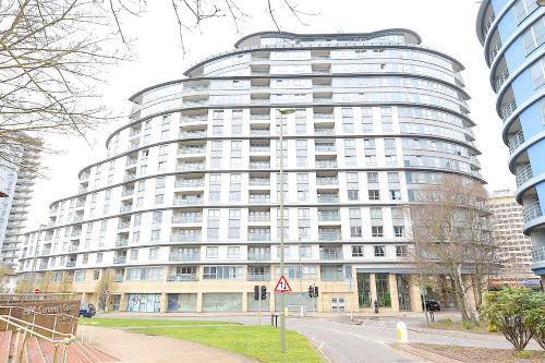 Centrium - Woking Town Centre by Deilamy Homes, Woking (updated prices ...