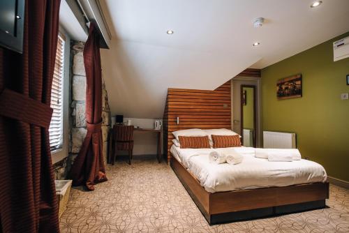 The Commercial Hotel, Wishaw (updated prices 2025)