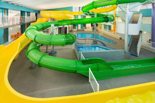 Travelodge Hotel by Wyndham Saskatoon, Saskatoon – Updated 2024 Prices