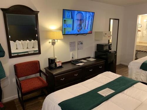 @ Michigan Inn & Lodge, Petoskey – Updated 2022 Prices