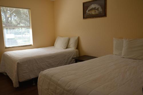 Camp Mack Lodge, Marina & RV Resort, Lake Wales (updated prices 2025)