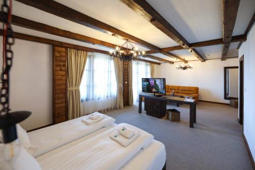 Hotel Leshten, Leshten – Updated 2024 Prices