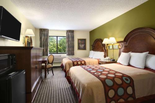 Super 8 by Wyndham Chico, Chico (updated prices 2024)