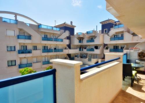 HE Cabo Roig Strip, Cabo Roig (updated prices 2025)
