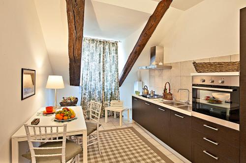 Golden Eagle, Turin (updated prices 2025)