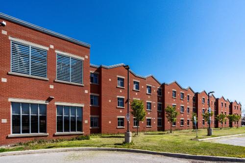 Residence & Conference Centre - Welland, Welland – Updated 2022 Prices