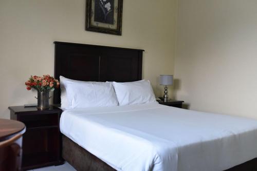 Regal Inn PMBurg, Pietermaritzburg – Updated 2022 Prices