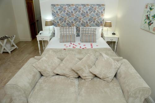 305 Guest House, Amanzimtoti (updated prices 2025)