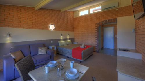 Tenterfield Motor Inn, Tenterfield (updated prices 2024)