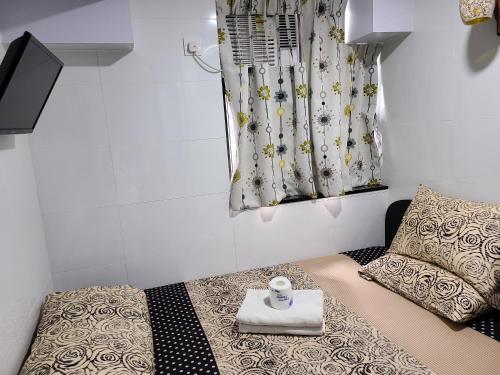 New Day Night Hostel, Hong Kong – Updated 2023 Prices