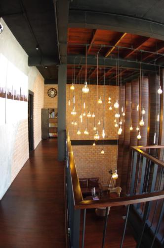 The LOCAL Ari, Bangkok (updated prices 2025)