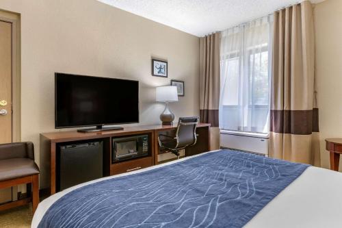 Comfort Inn Near Greenfield Village, Dearborn (updated prices 2025)