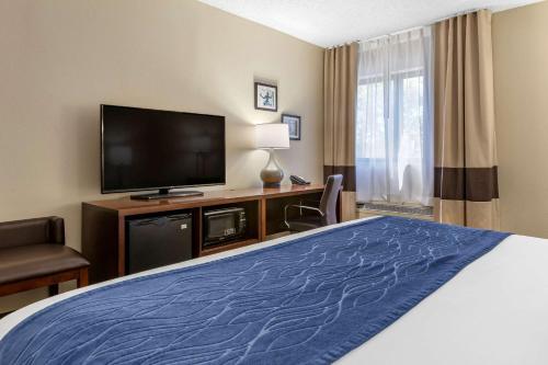 Comfort Inn Near Greenfield Village, Dearborn (updated prices 2025)