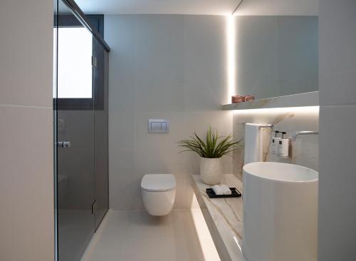 The Marblous Athens, Athens – Updated 2022 Prices