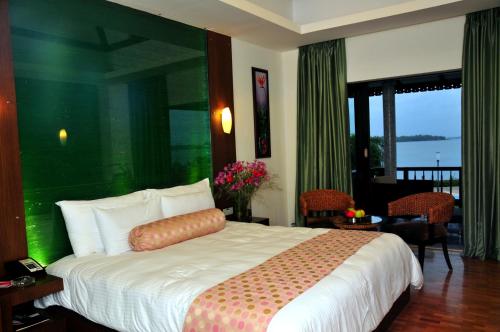 Ramada Resort by Wyndham Kochi, Cochin (updated prices 2025)