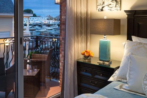 16 Bay View, Camden – Updated 2024 Prices