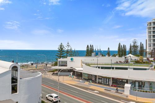 Raffles Mooloolaba, Mooloolaba – Updated 2022 Prices