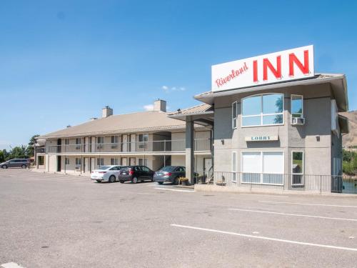 Riverland Inn & Suites, Kamloops (updated prices 2024)