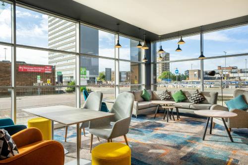 Holiday Inn Stevenage, an IHG Hotel, Stevenage – Updated 2023 Prices