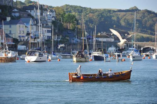 The Old Bridge House, Looe (updated prices 2025)