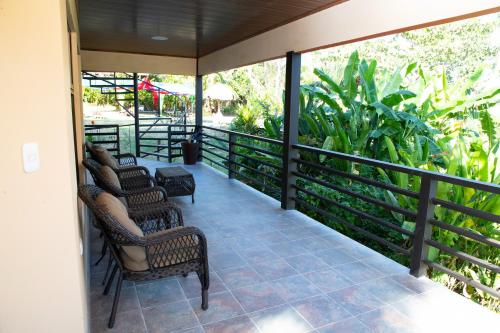 Jungle Lodge at Wild Sun Rescue Center, Cabuya – Aktualisierte Preise ...