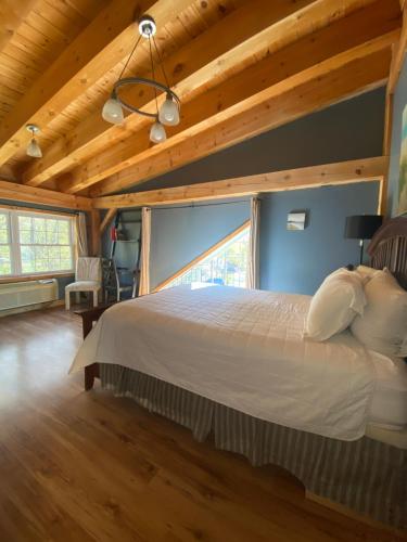 Timber House Resort, Brighton (updated prices 2025)