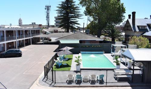 Town House Motor Inn, Horsham – Updated 2023 Prices