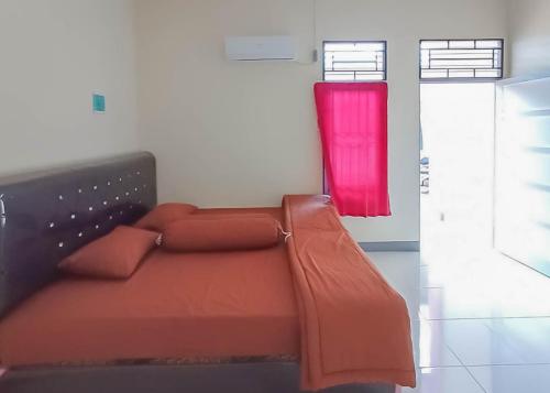 Homestay Verisha Mitra RedDoorz, Singkawang (updated prices 2024)