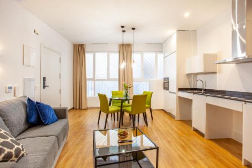 MyFlats Luxury Downtown, Alicante (updated prices 2025)