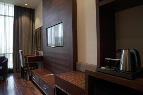 Indigo Heights Hotel & Suites, Lahore – Updated 2022 Prices