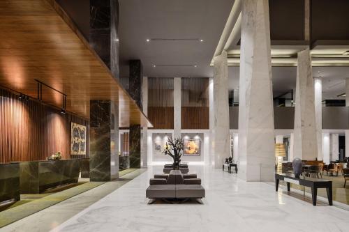 Dusit Thani LakeView Cairo, Cairo – Updated 2024 Prices