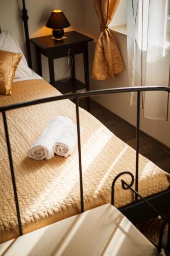 Prior Suites Split, Split (updated prices 2025)
