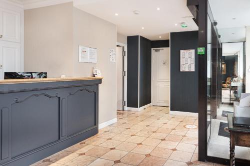 Courcelles Médéric, Paris – Updated 2023 Prices