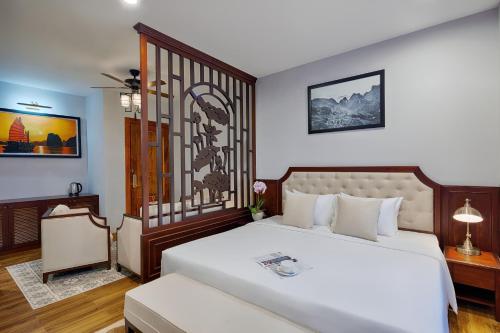 Happy Life Grand Hotel & Sky Bar, Ho Chi Minh City – Updated 2024 Prices