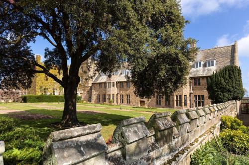 Sneaton Castle, Whitby – Updated 2023 Prices