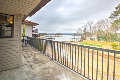 Lakefront Condo with Resort Amenities and Balcony, Hot Springs, USA ...