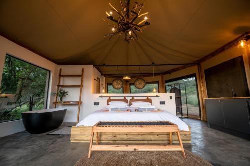 Sasi Africa Luxury Tented Bush Lodge, Bergville (updated prices 2024)