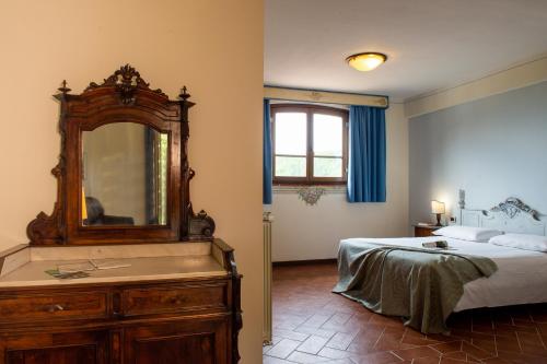 Borgo I Tre Baroni - Spa Suites & Resort, Poppi (updated prices 2025)