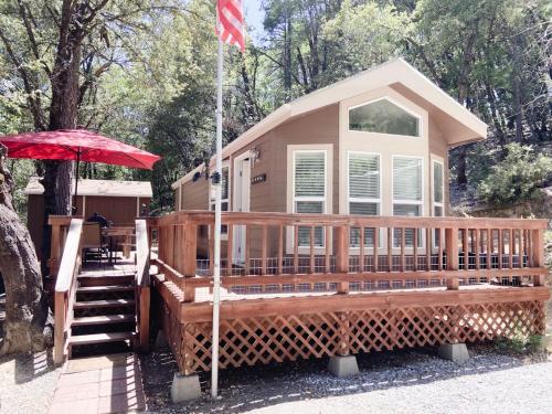 Lazy Z Resort, Twain Harte (updated prices 2024)