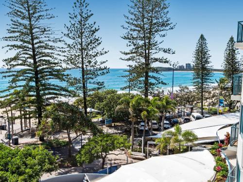 Peninsular Beachfront Resort, Mooloolaba (updated prices 2025)