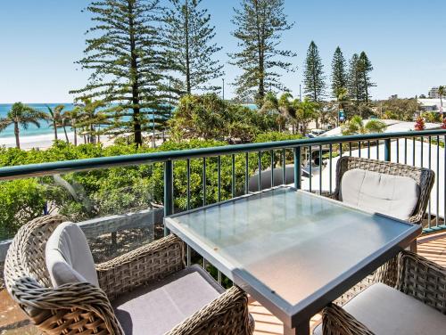 Peninsular Beachfront Resort, Mooloolaba (updated prices 2025)