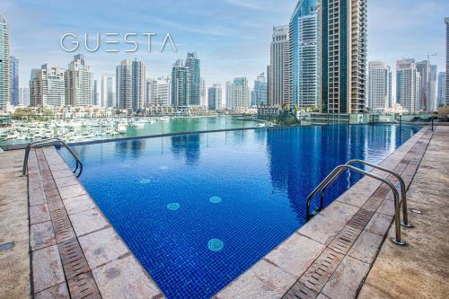 Cayan Tower, Dubai Marina, Dubai (updated prices 2025)