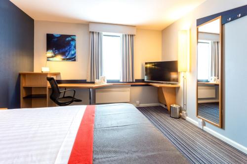 Holiday Inn Express Perth, an IHG Hotel, Perth – Updated 2023 Prices