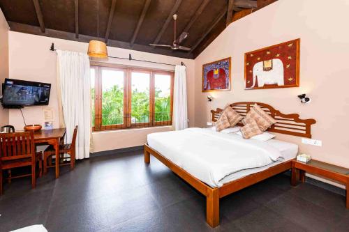 Fiesta Beach Resort, Baga (updated prices 2025)