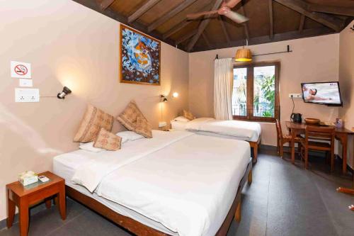 Fiesta Beach Resort, Baga (updated prices 2025)