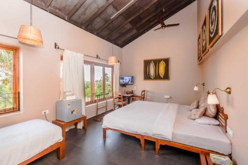 Fiesta Beach Resort, Baga (updated prices 2025)